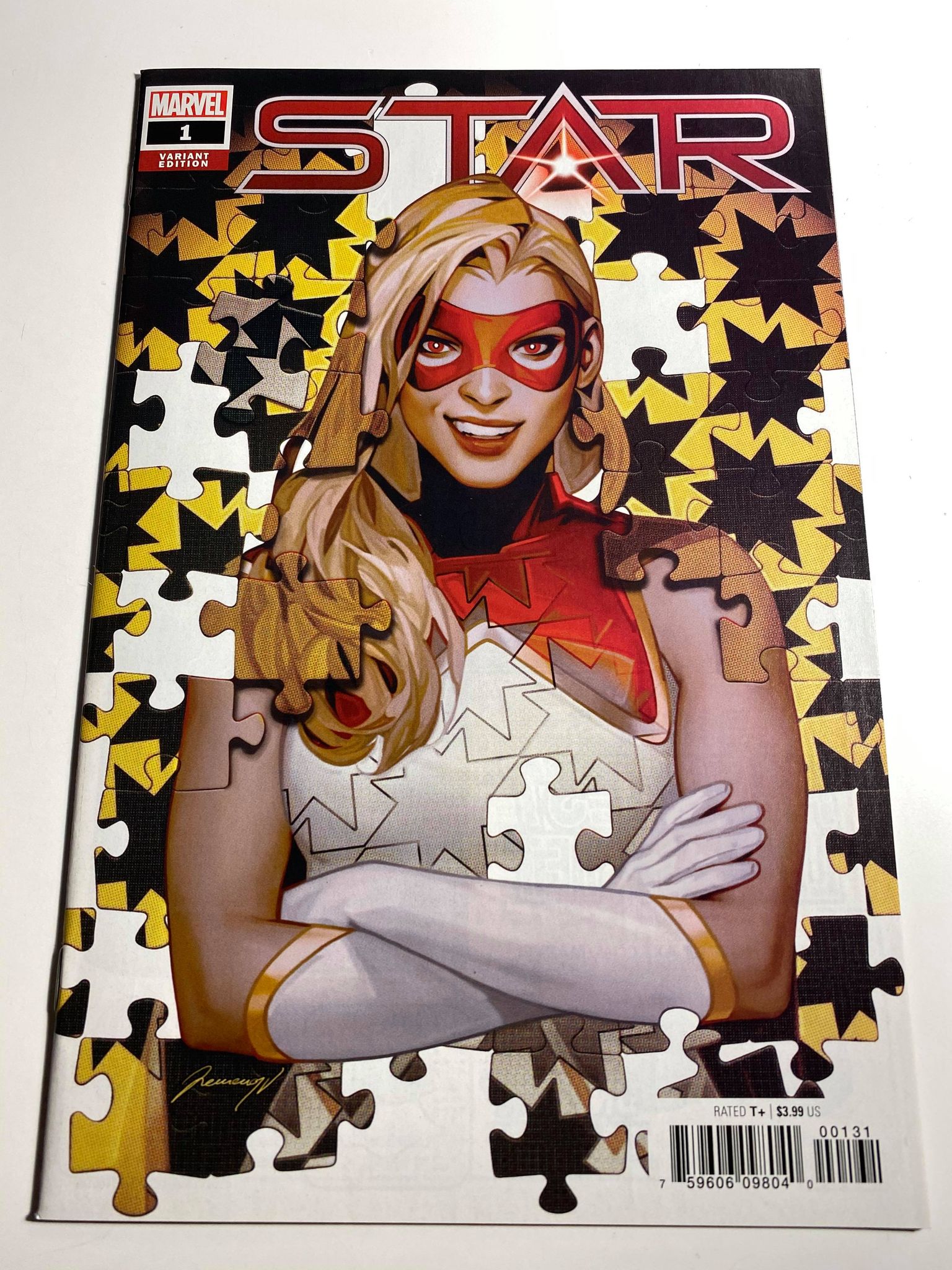 STAR #1 (1:25) VARIANT COMIC BOOK – Economics In Comics